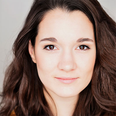 Julie Renault | Biographies | Centre national des Arts