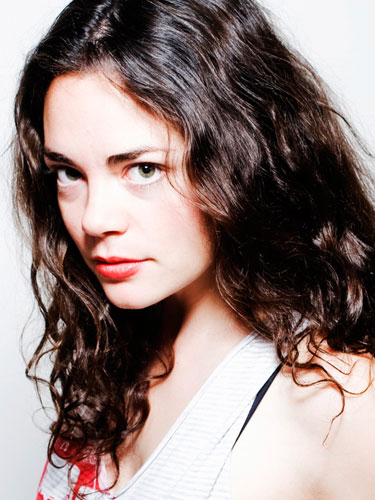 Haley McGee | Biographies | National Arts Centre