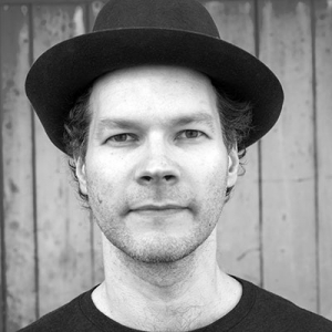 TEAĊ DAṀSA | Michael Keegan-Dolan | Swan Lake/Loch na hEala | Wed, Oct ...