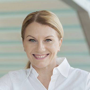 Hope Muir | Biographies | National Arts Centre