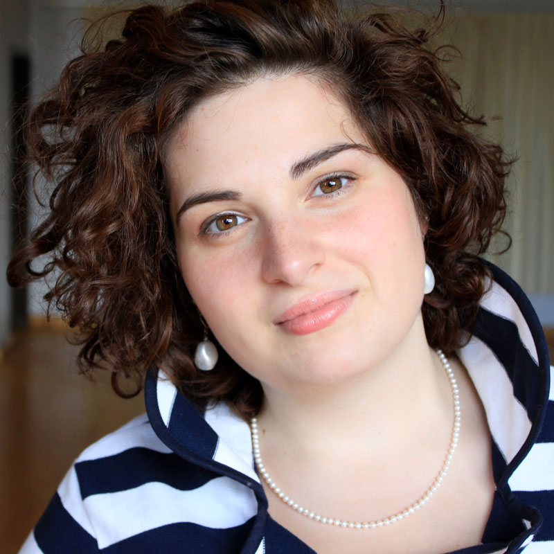 Olivia Palacci | Biographies | Centre national des Arts