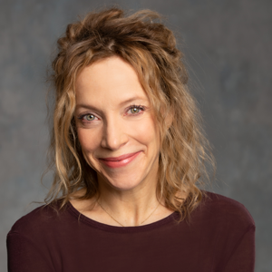 Deborah Hay | Biographies | National Arts Centre