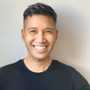 Byron Flores | Biographies | National Arts Centre