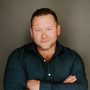 Aaron Walpole | Biographies | National Arts Centre