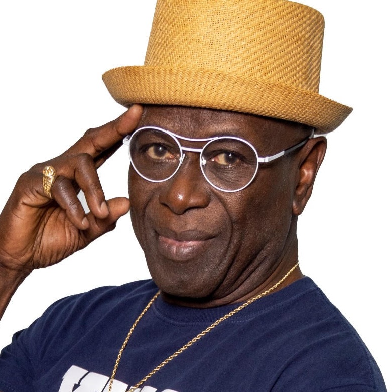 King Cosmos | Biographies | Centre national des Arts