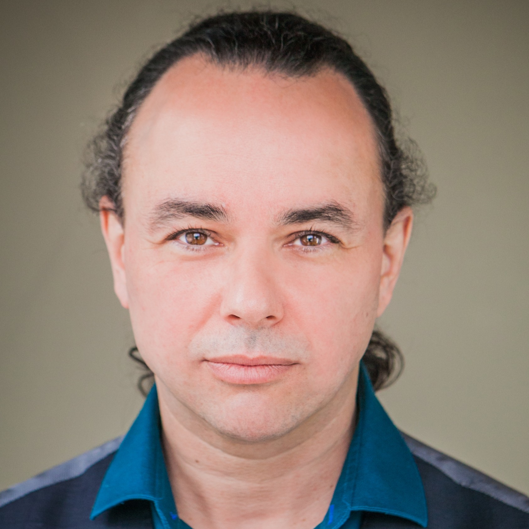 James Dallas Smith | Biographies | National Arts Centre