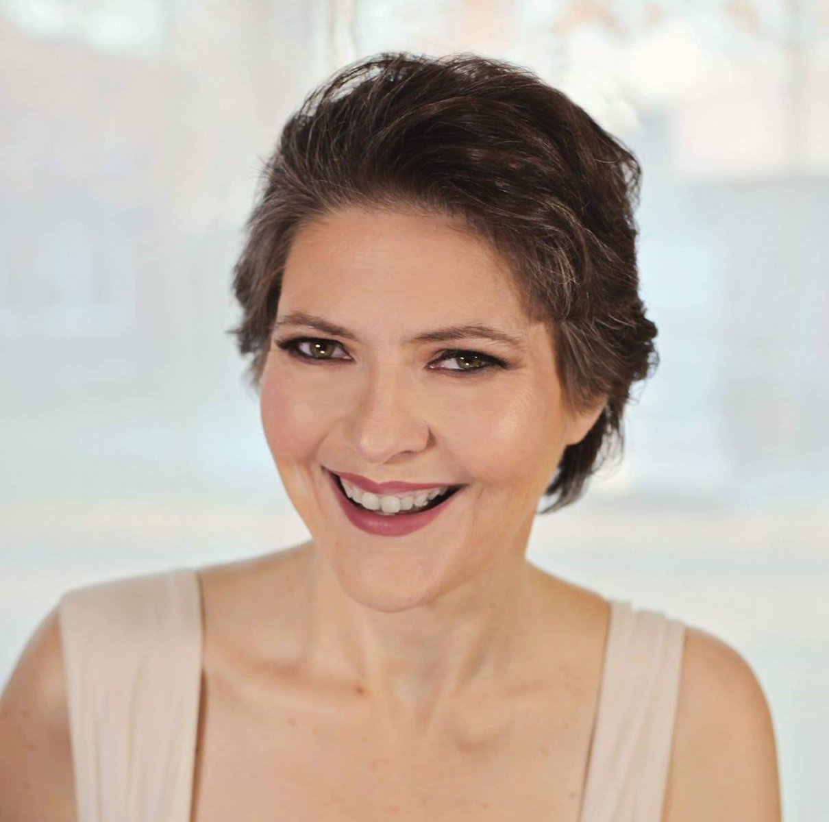 Jenn Hayward | Biographies | National Arts Centre